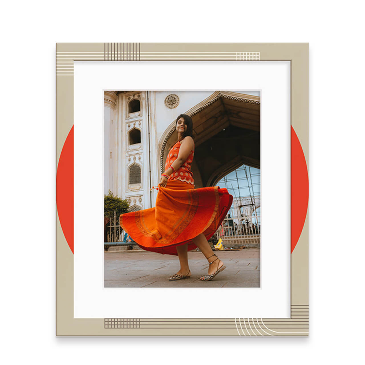 Designer Photo Frames Online | Stylish & Decorative Frames