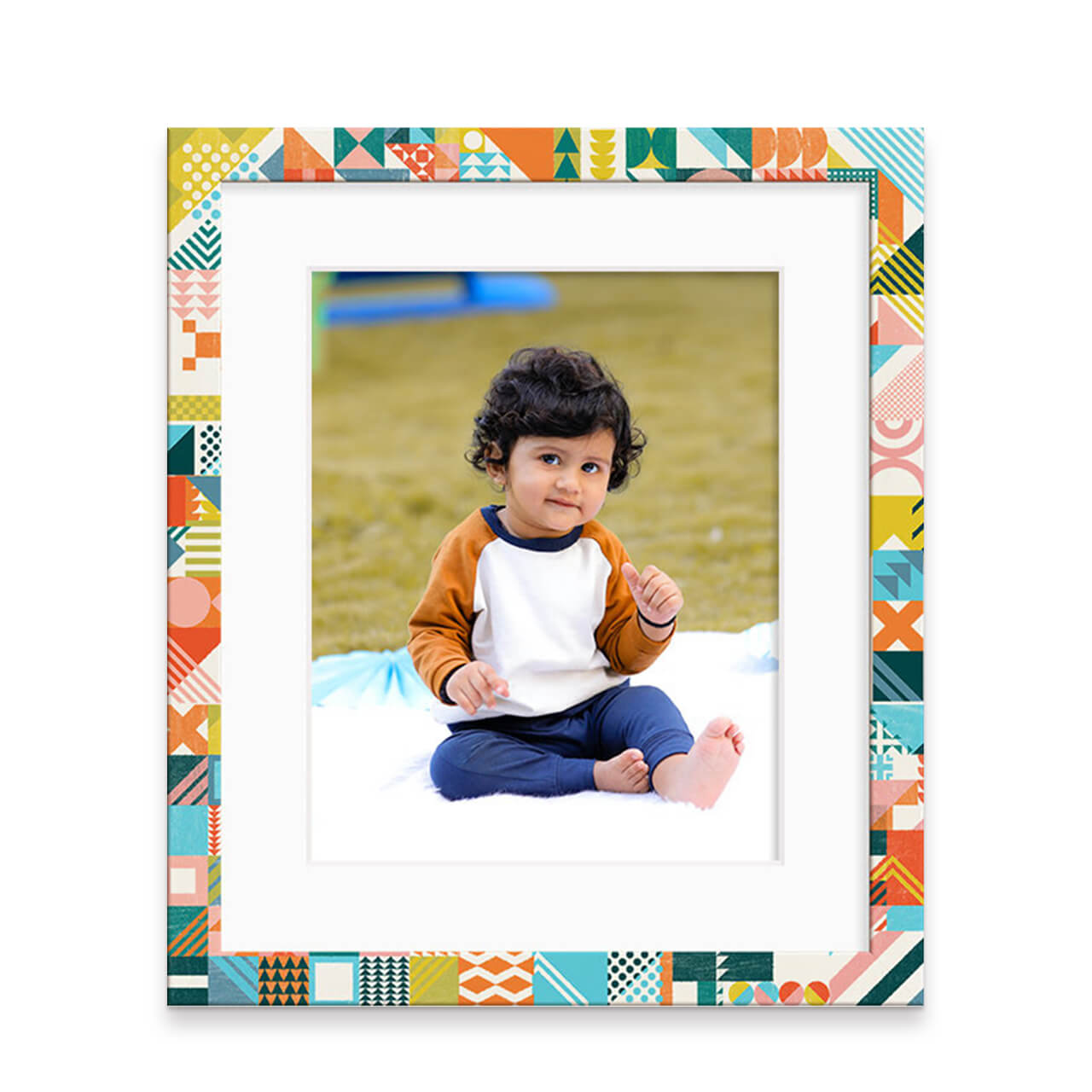Designer Photo Frames Online | Stylish & Decorative Frames